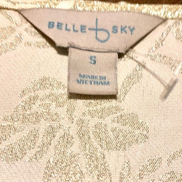 belle sky | Tops | Belle Sky Cream Gold Floral Peplum Sleevel | Poshmark